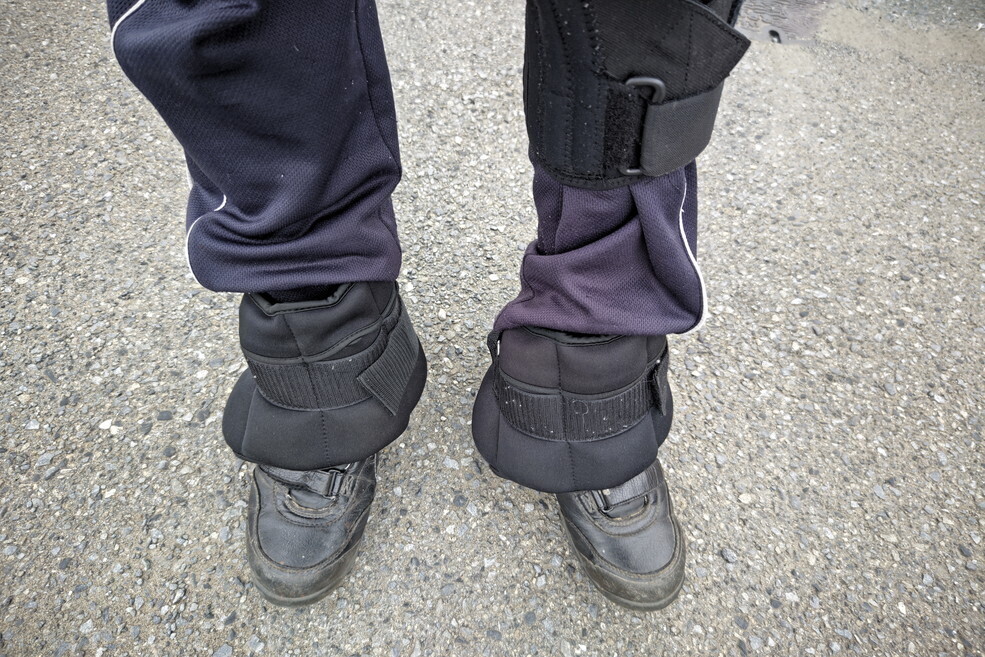 【2足歩行リハ】重錘ベルト3㎏×2に変更: グリーゼ581h