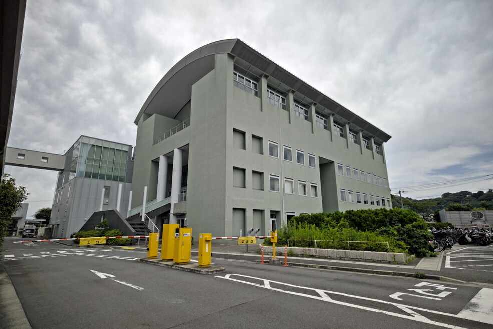 麻酔科 CRPS 外来通院 藤沢初の2足歩行で診療科へ: グリーゼ581h